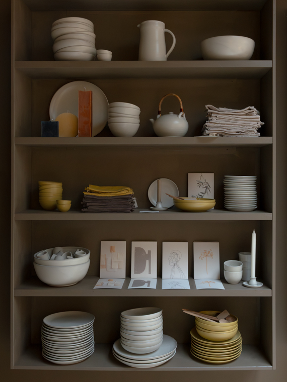 Buy Card Silhouette by Marieke Meijer for €7,95