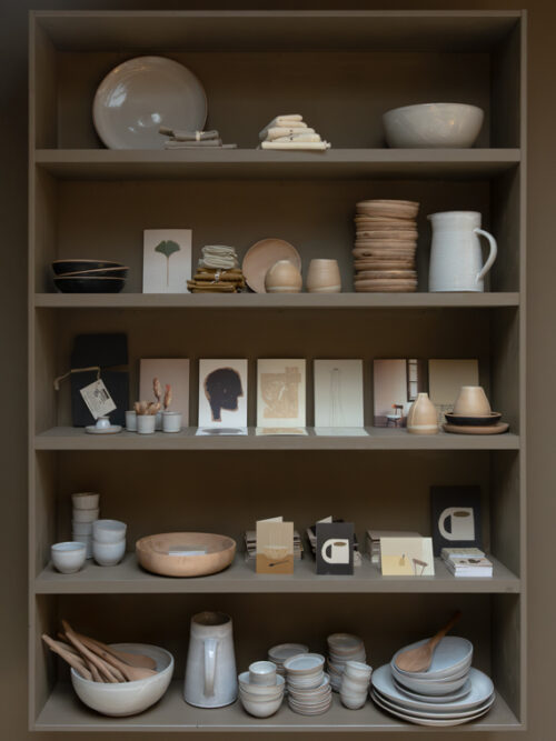 Buy Card Silhouette by Marieke Meijer for €7,95