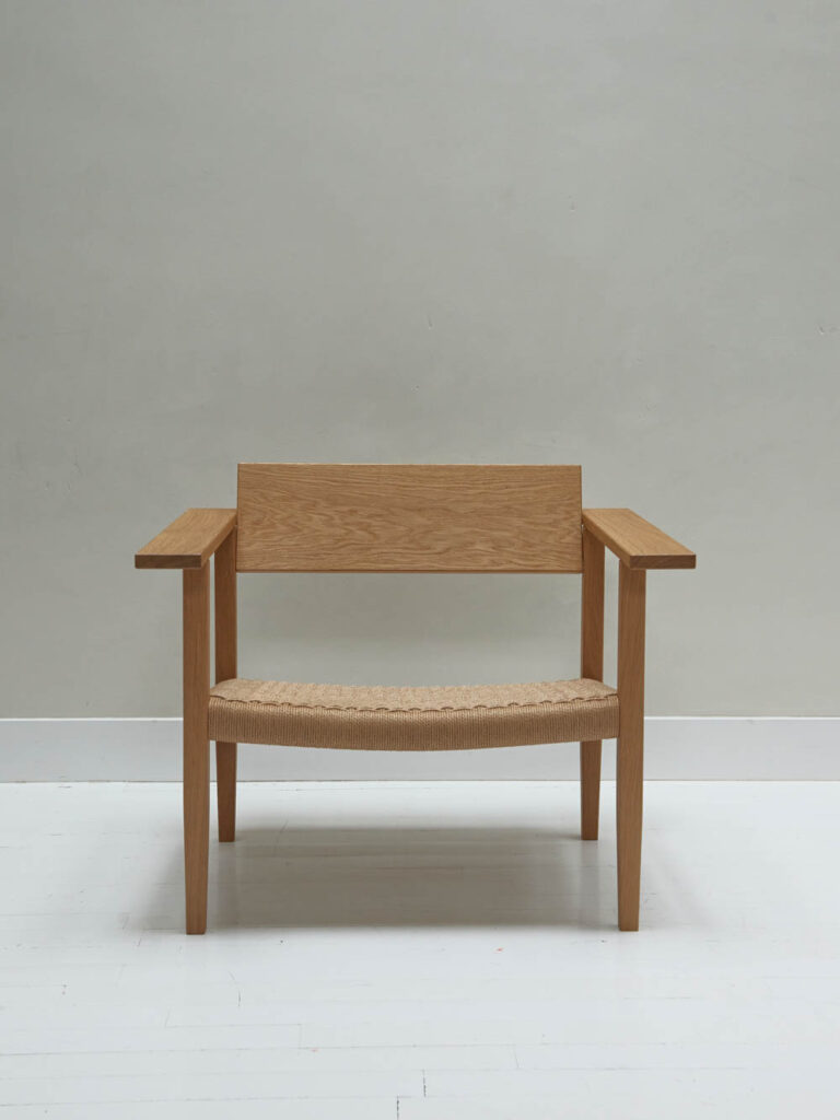 Handmade Oak Stool - Atelier Sukha